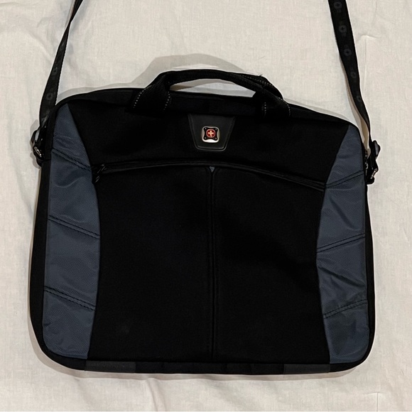 Wenger | Bags | Swiss Gear By Wenger Laptop Bag | Poshmark